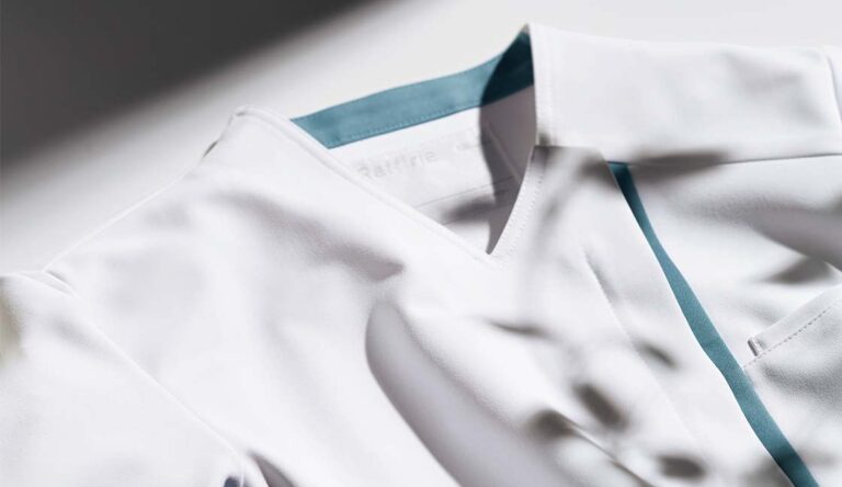 看護師白衣の歴史。看護服の始まりとその変遷 - オンワードの白衣 Raffiria（ラフィーリア）